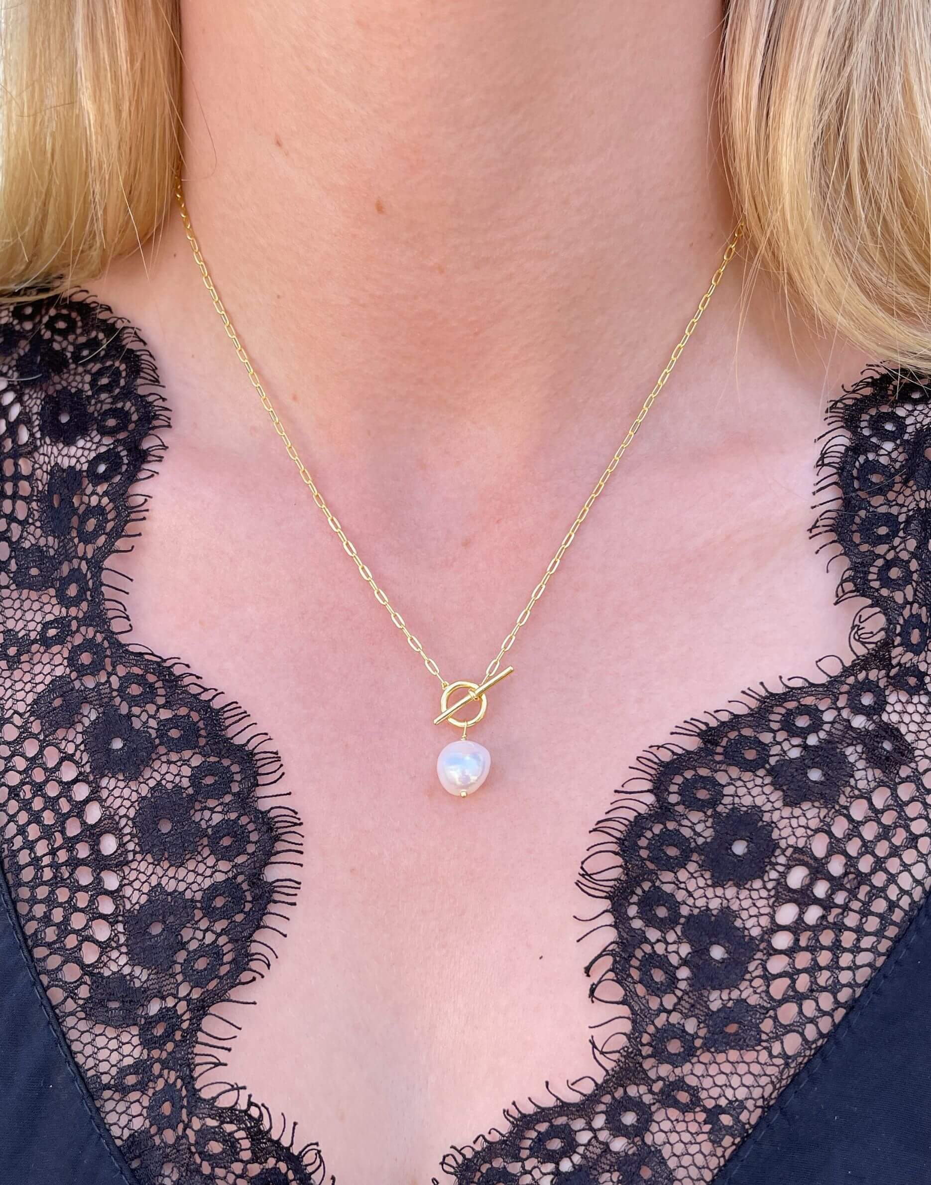 Heidi Pearl and Gold Necklace | Flutterby Jewellery